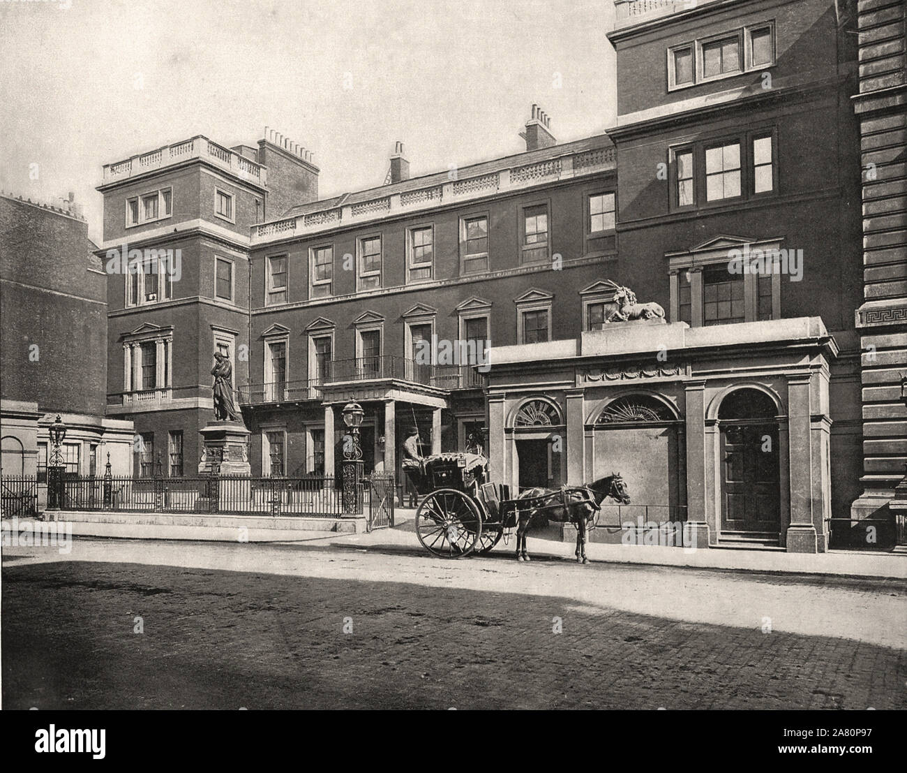 From "The Descriptive Album of London" by George H Birch 1896 ...