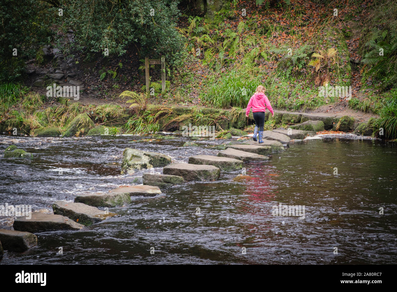 Hardcastle crags stepping stones hi-res stock photography and images - Alamy