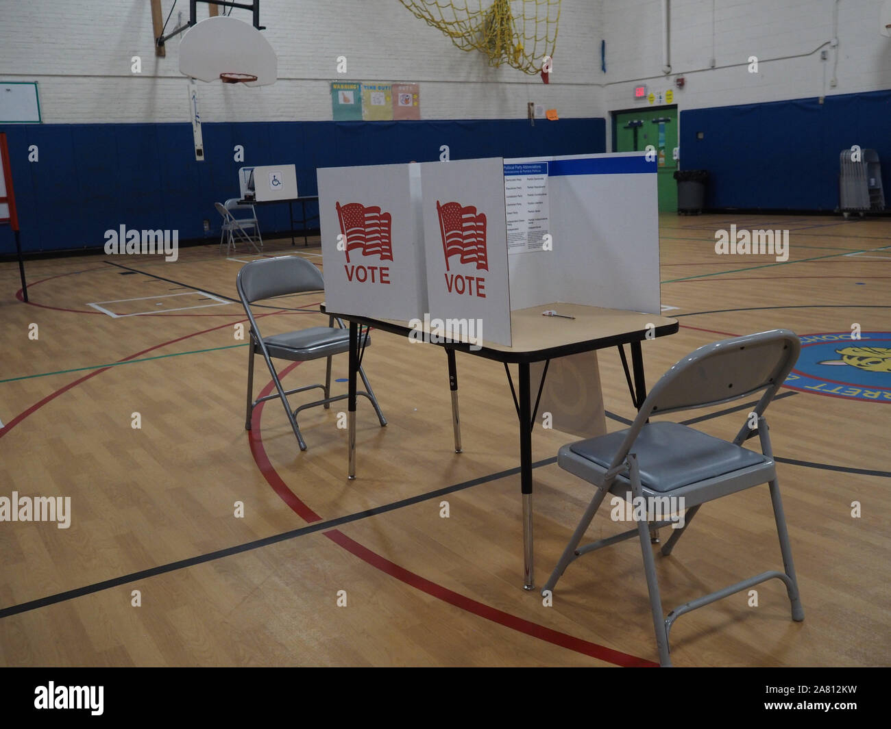 Accessible voting hi-res stock photography and images - Alamy
