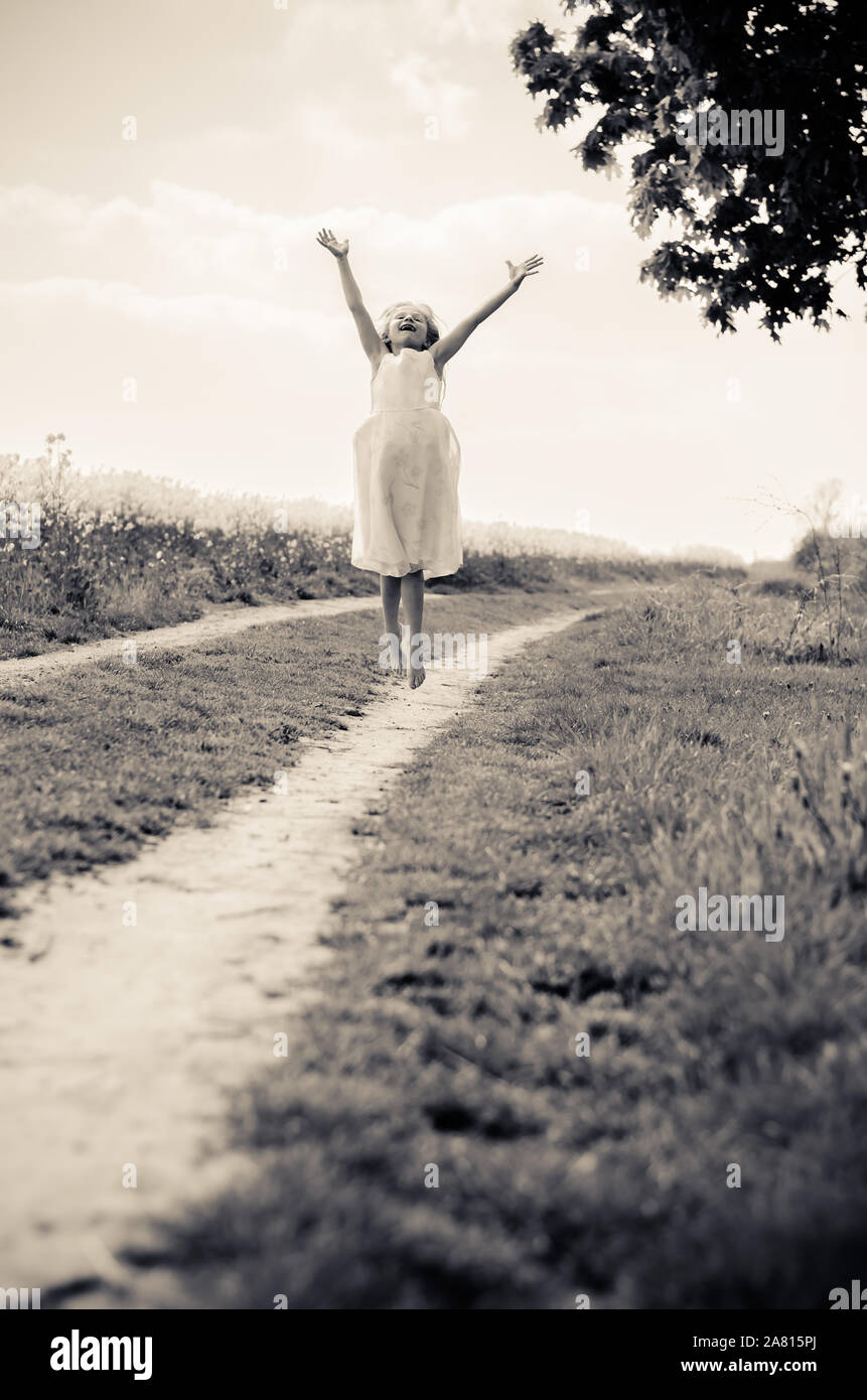 Jumping figure hi-res stock photography and images - Alamy