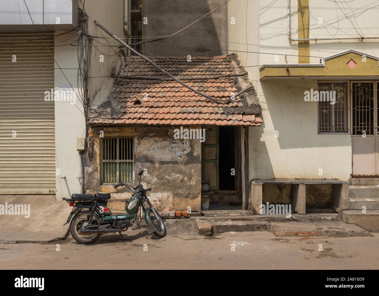 Indian poor house hi-res stock photography and images - Alamy