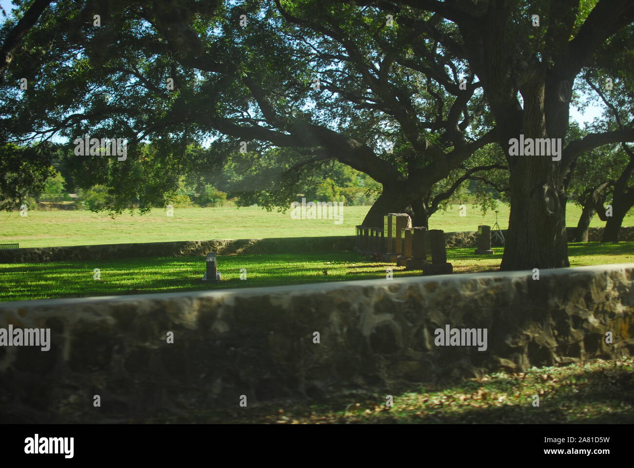 The burial site of Lyndon B Johnson and Claudia Alta "Lady Bird Johnson ...