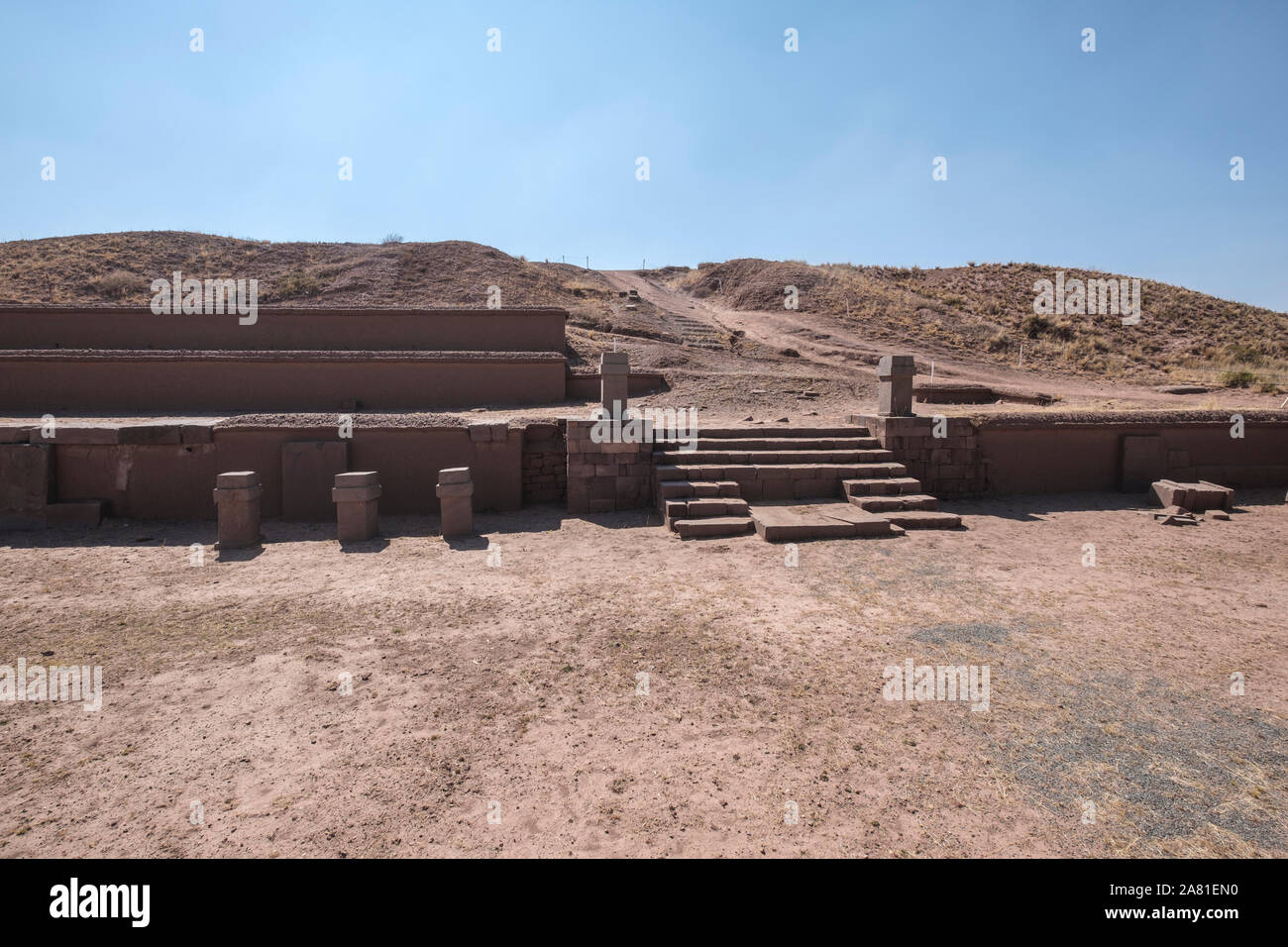 Akapana Pyramid at Tiwanaku Archeological Complex, Bolivia Stock Photo ...