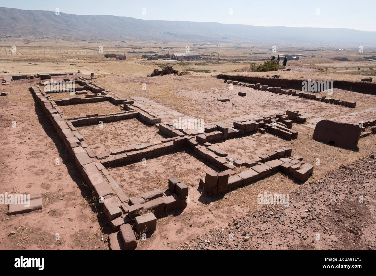 Ancient ruins at Tiwanaku Archeological Complex, Bolivia Stock Photo ...