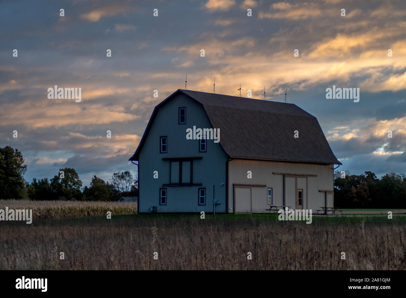 Rural structure hi-res stock photography and images - Alamy