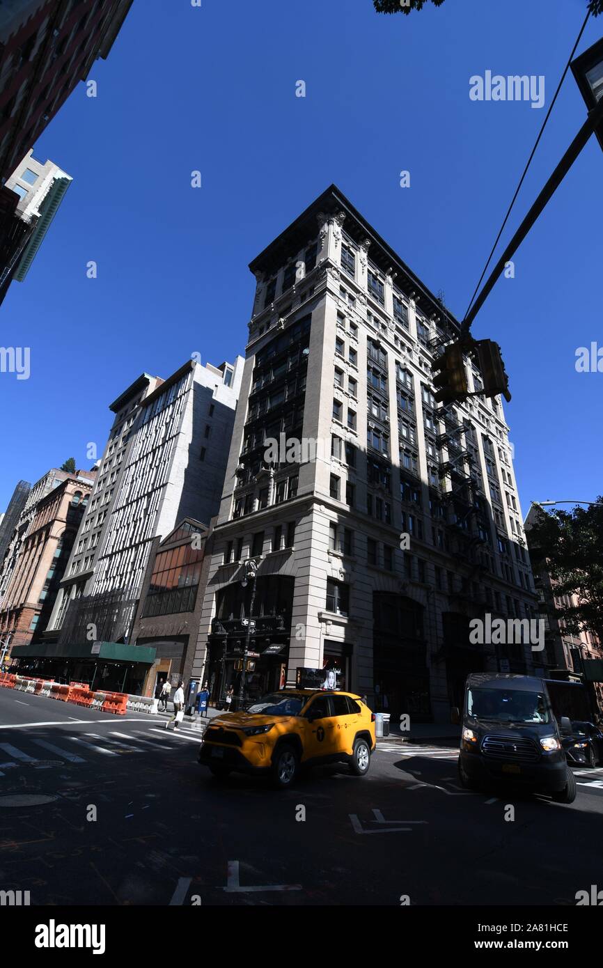 New York City street view, NYC, USA Stock Photo - Alamy