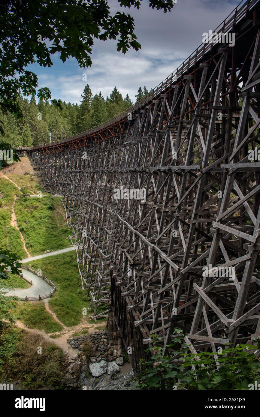 Kinsol Trestle Construction Stock Photo - Alamy