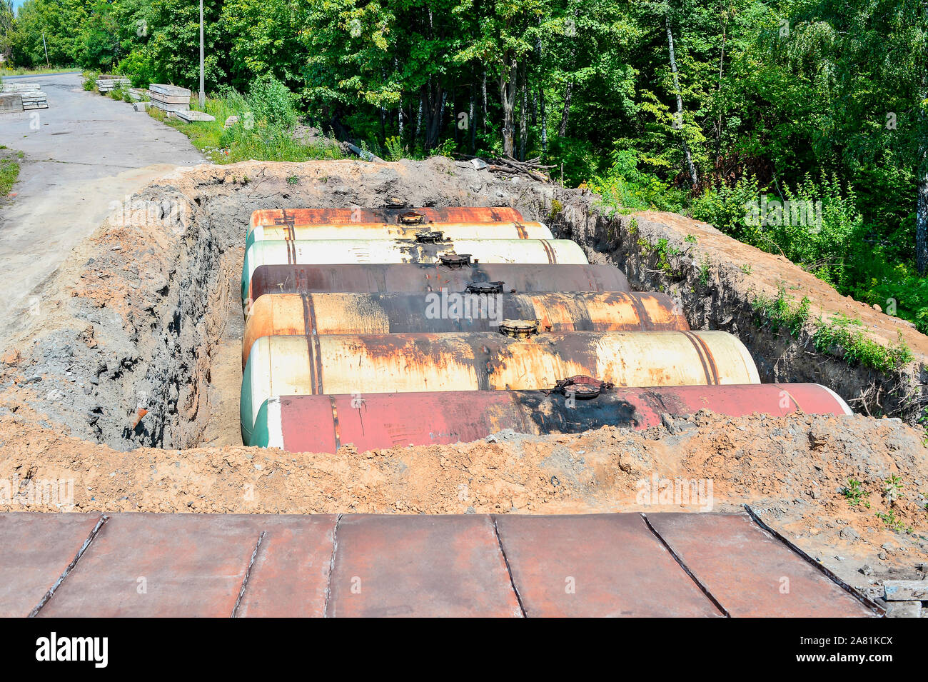 Underground gasoline storage tanks hi-res stock photography and images ...