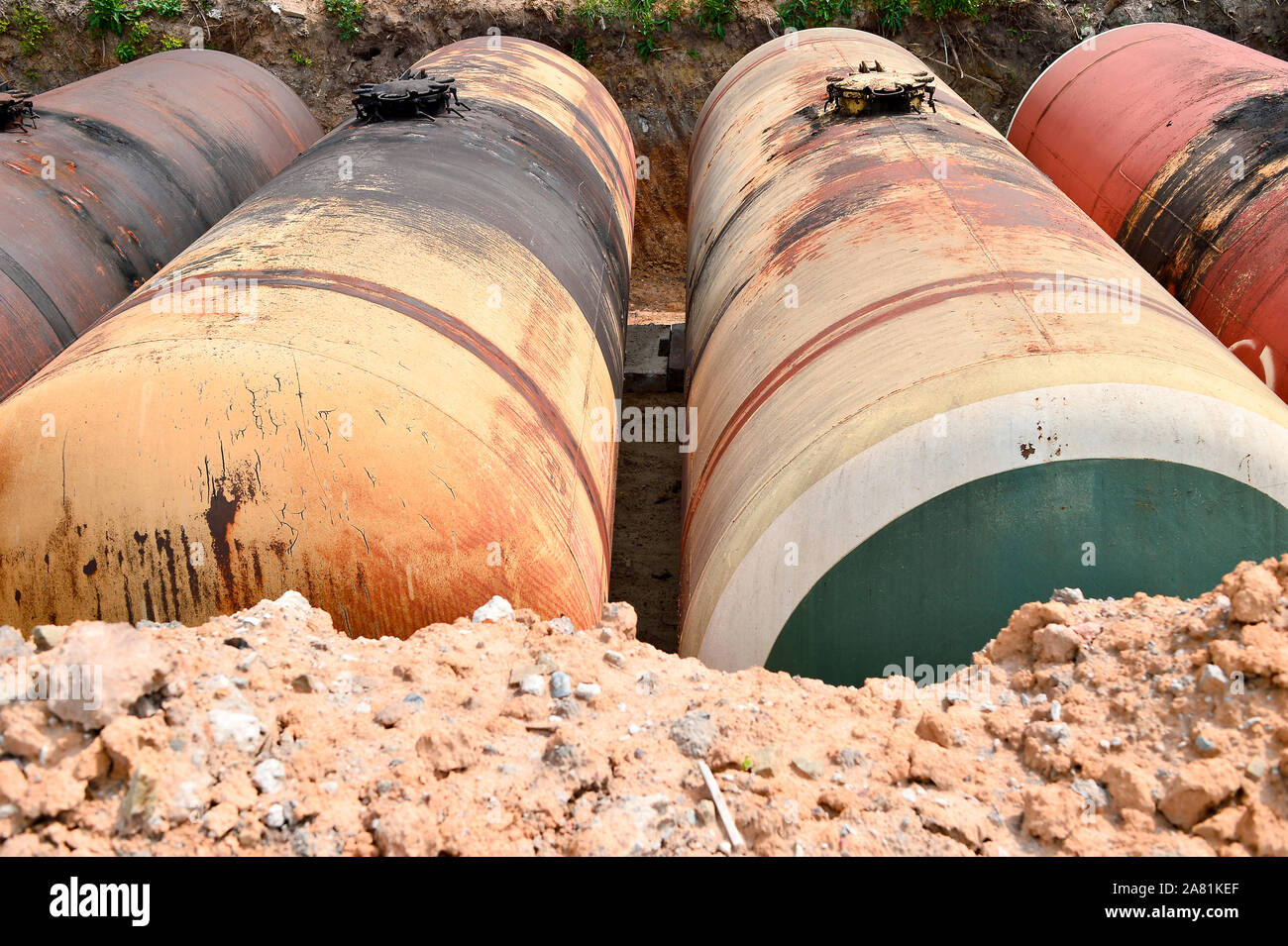 Underground gasoline storage tanks hi-res stock photography and images ...