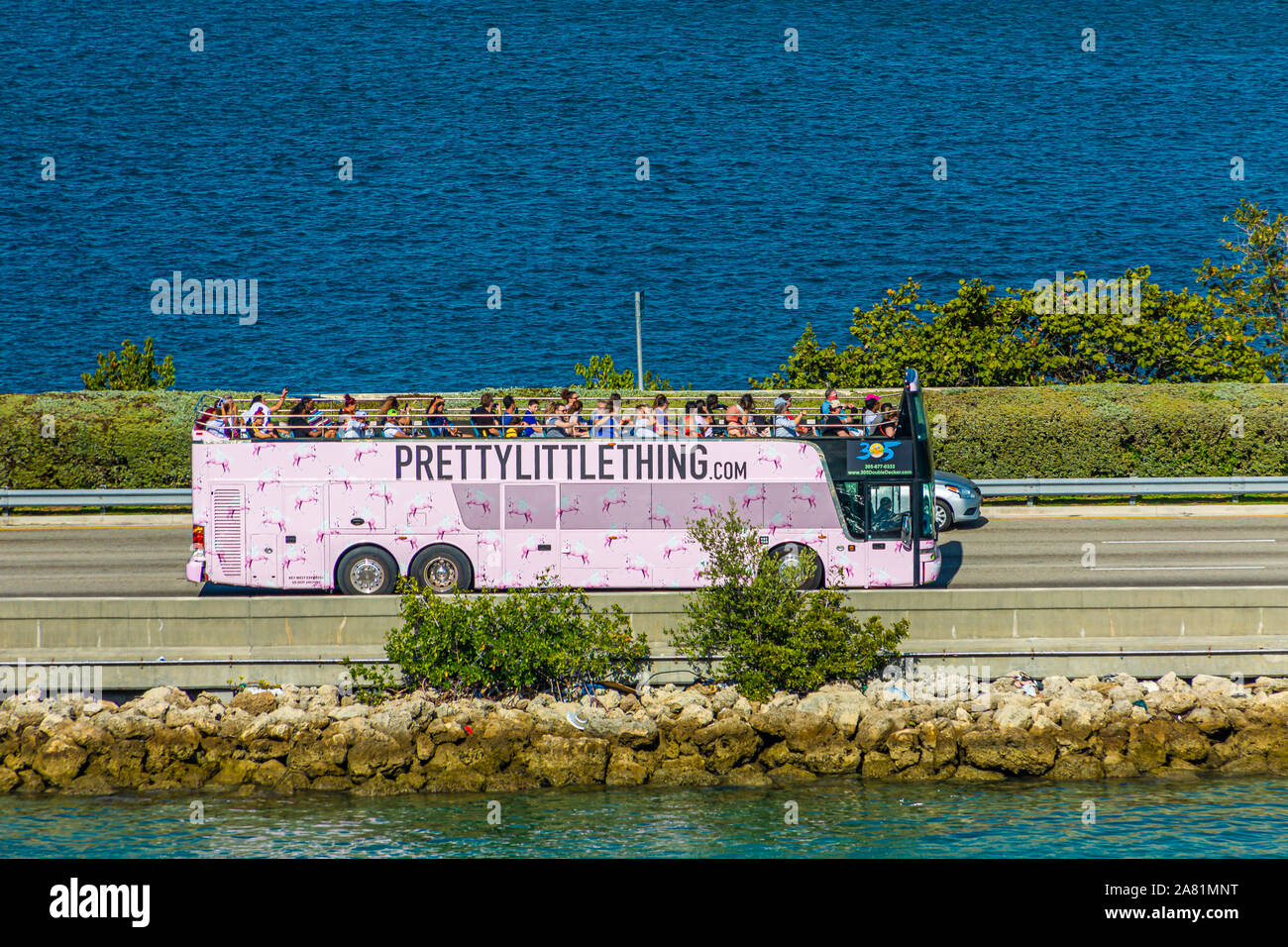 Prettylittlething hi-res stock photography and images - Alamy