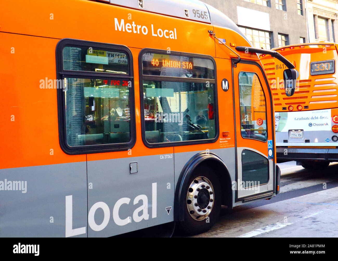 LA METRO Local Bus in downtown Los Angeles Stock Photo - Alamy