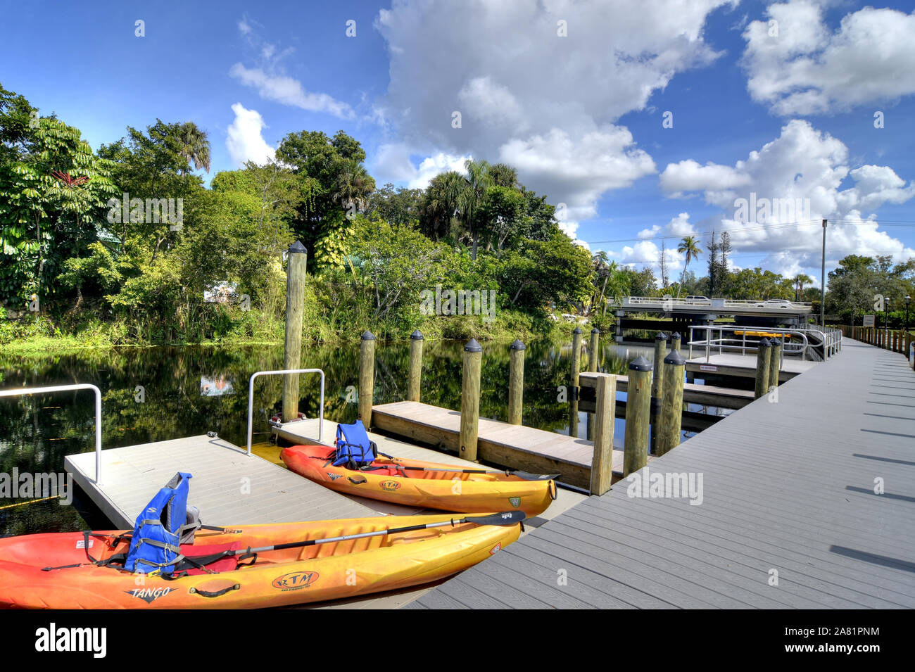 Kayak bonita hi-res stock photography and images - Alamy