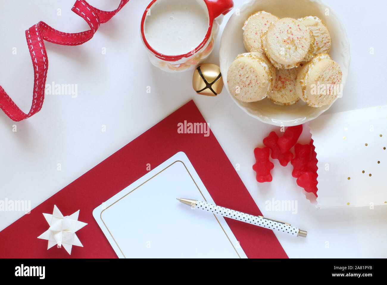 Christmas desk hi-res stock photography and images - Alamy