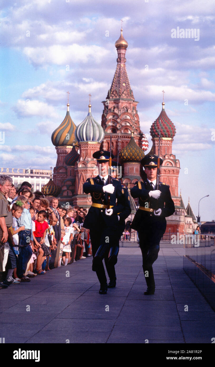 Mausoleum of soviet soldiers hi-res stock photography and images - Alamy