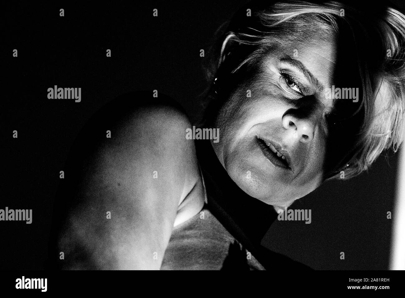Robyn musician live Black and White Stock Photos & Images - Alamy