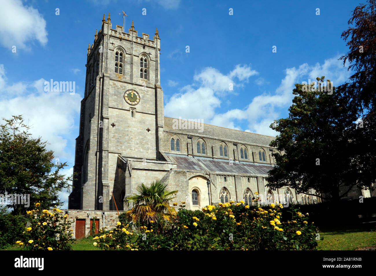Christchurch priory in Christchurch, Dorset Stock Photo - Alamy