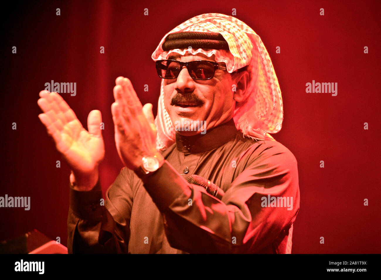 Syrian singer Omar Souleyman performing live Stock Photo - Alamy