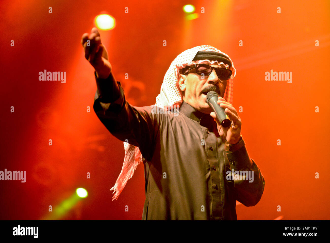 Syrian singer Omar Souleyman performing live Stock Photo - Alamy
