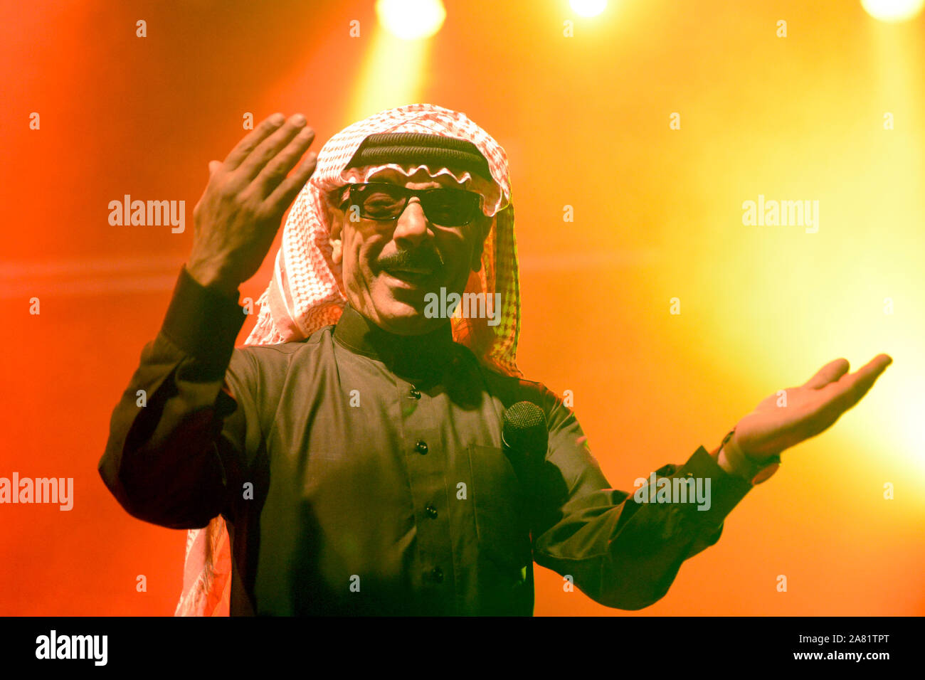 Syrian singer Omar Souleyman performing live Stock Photo - Alamy