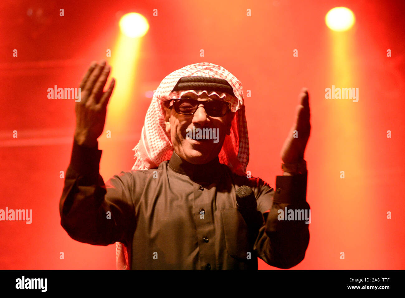 Syrian singer Omar Souleyman performing live Stock Photo - Alamy