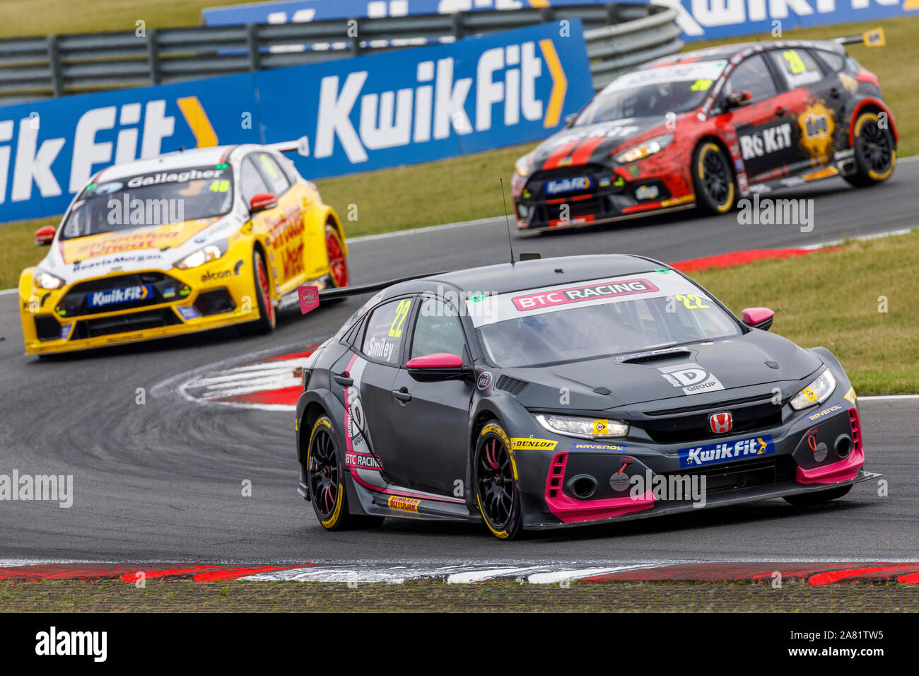 Chris Smiley in the BTC Racing Honda Civic Type R at the 2019 BTCC ...