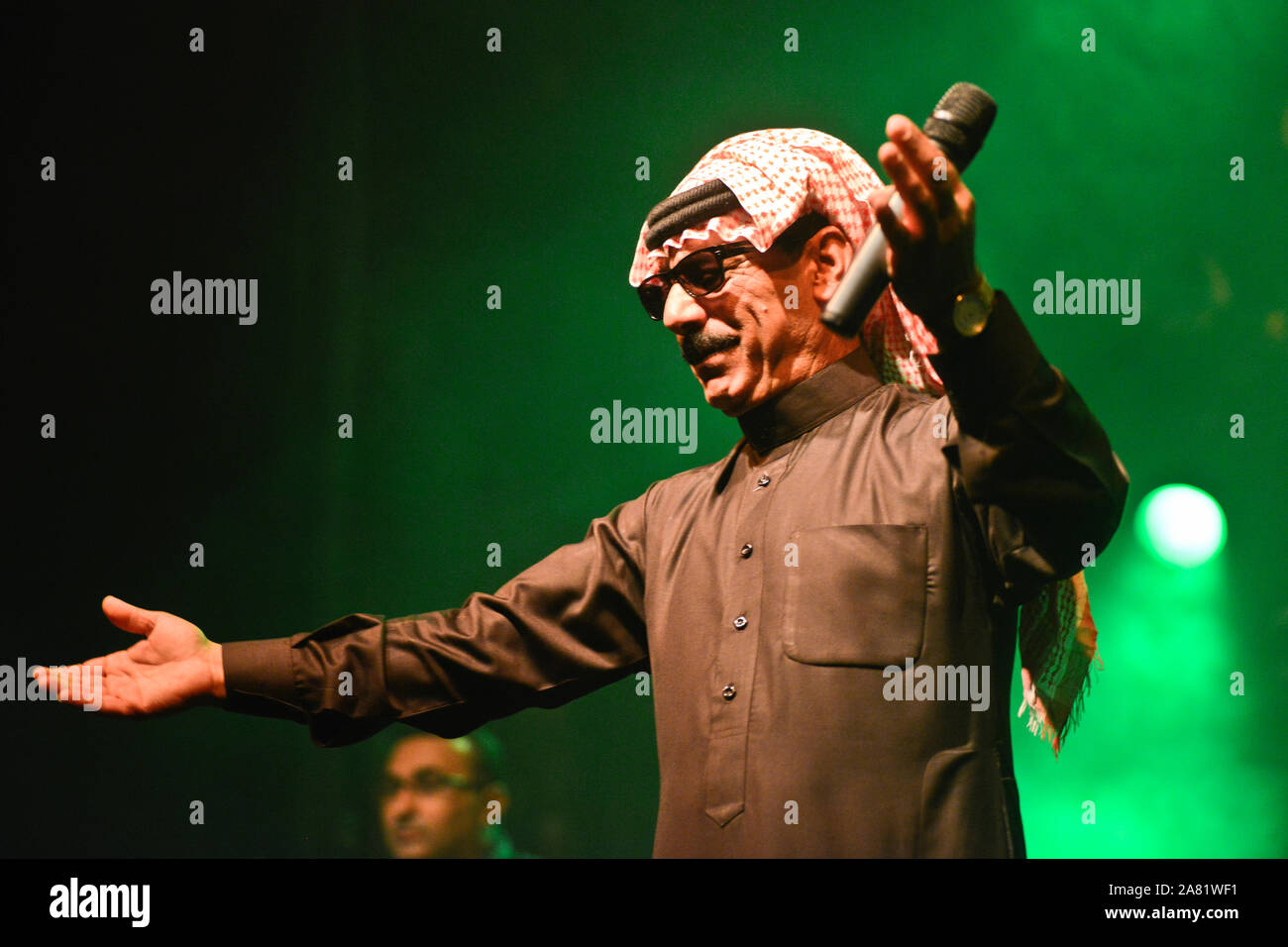 Syrian singer Omar Souleyman performing live Stock Photo - Alamy