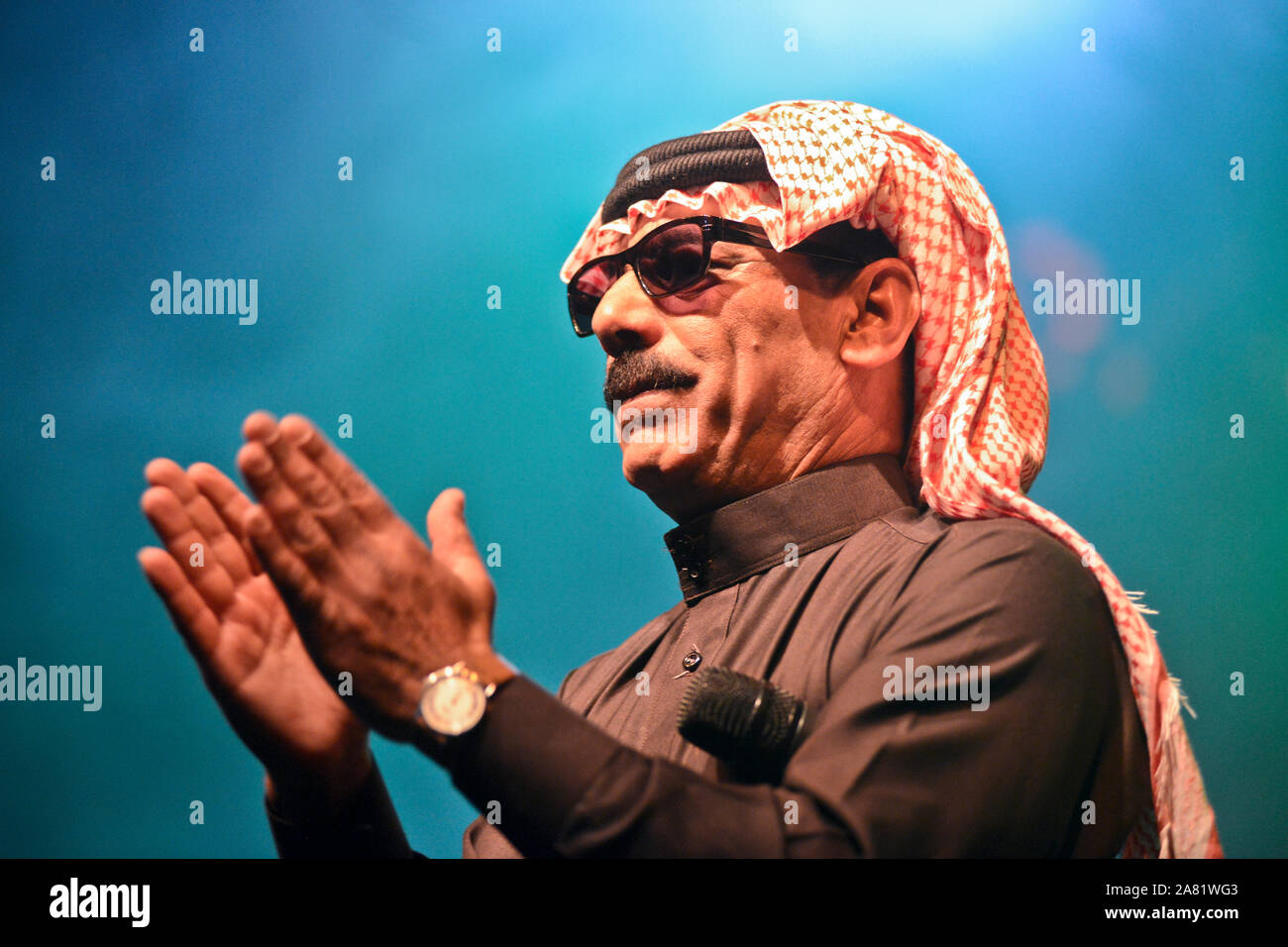 Syrian singer Omar Souleyman performing live Stock Photo - Alamy