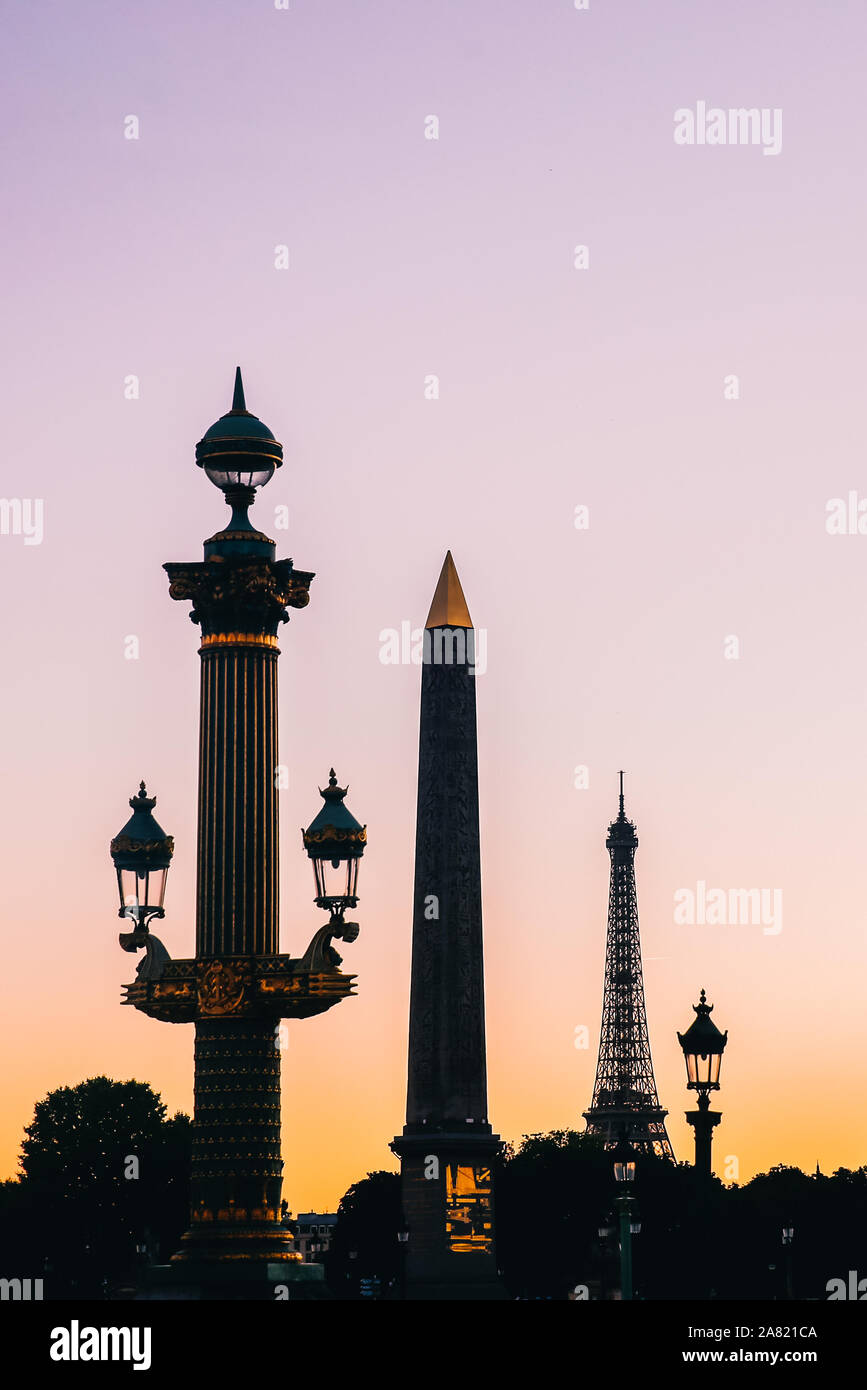 View over eiffel tower from place de la concorde, Paris, France Stock ...