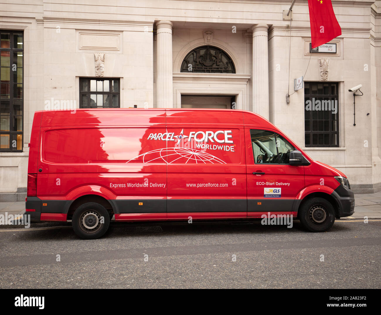 Parcel force van logo hi-res stock photography and images - Alamy