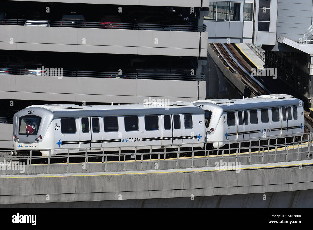 INTER TERMINAL AIRTRAIN AT NEW YORK'S JFK INTERNATIONAL AIRPORT Stock ...