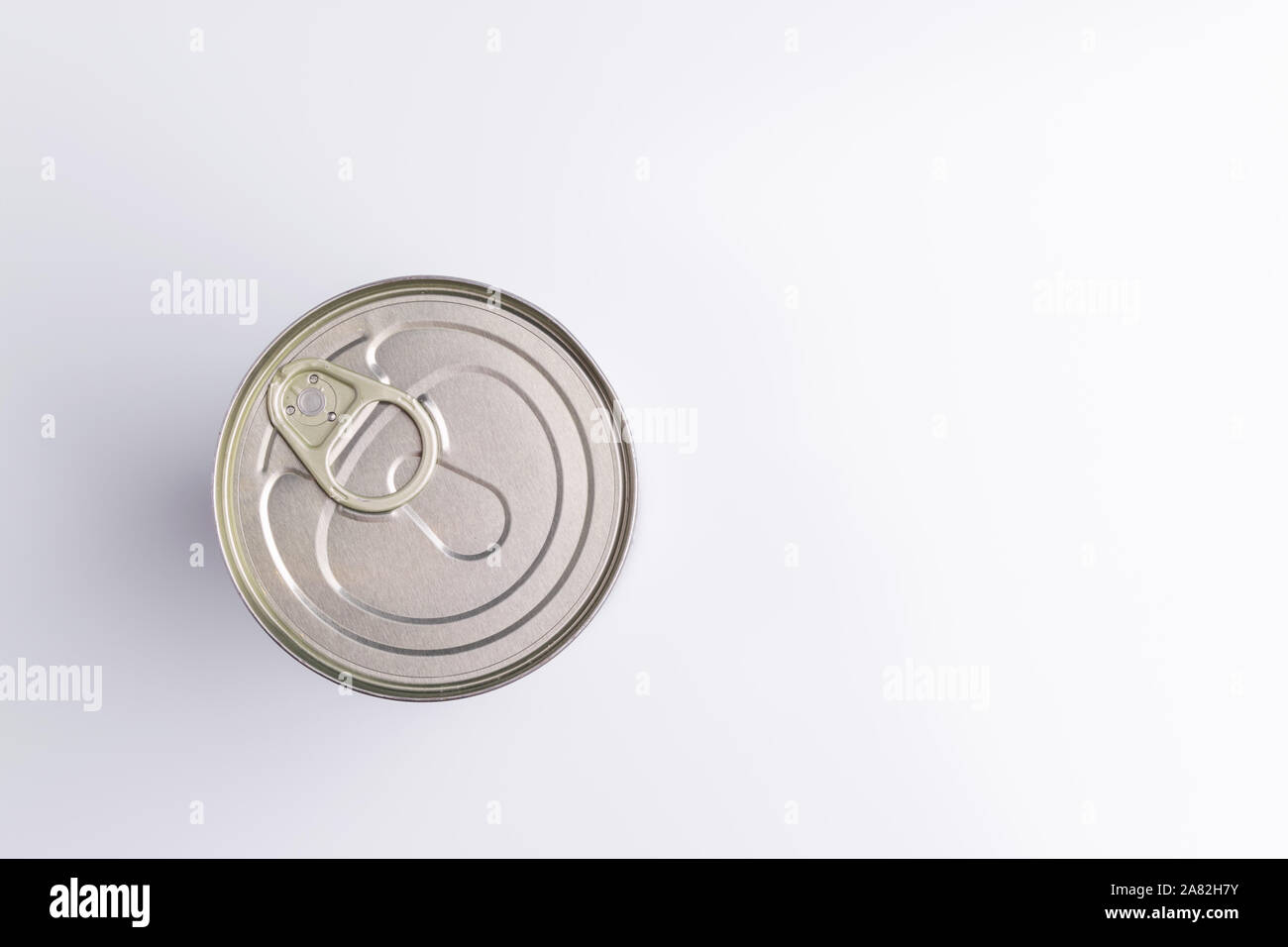 Close up of a food can isolated on white background Stock Photo - Alamy
