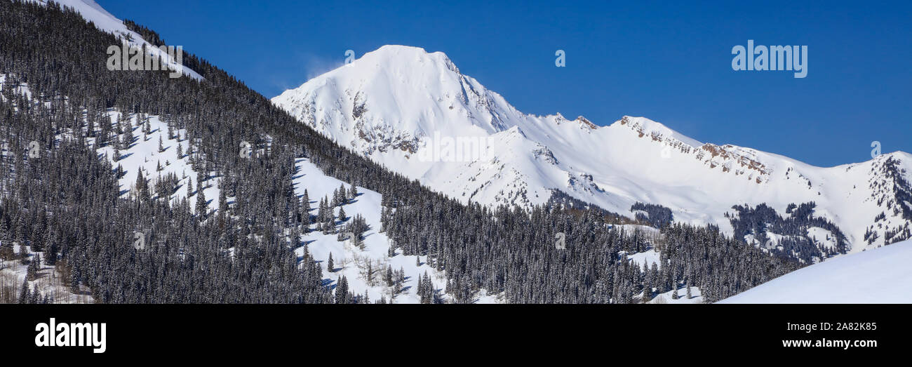 Snowmass colorado ski resort hi-res stock photography and images - Alamy