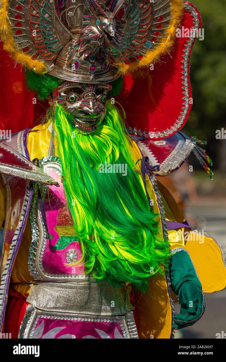 Morenada hi-res stock photography and images - Alamy