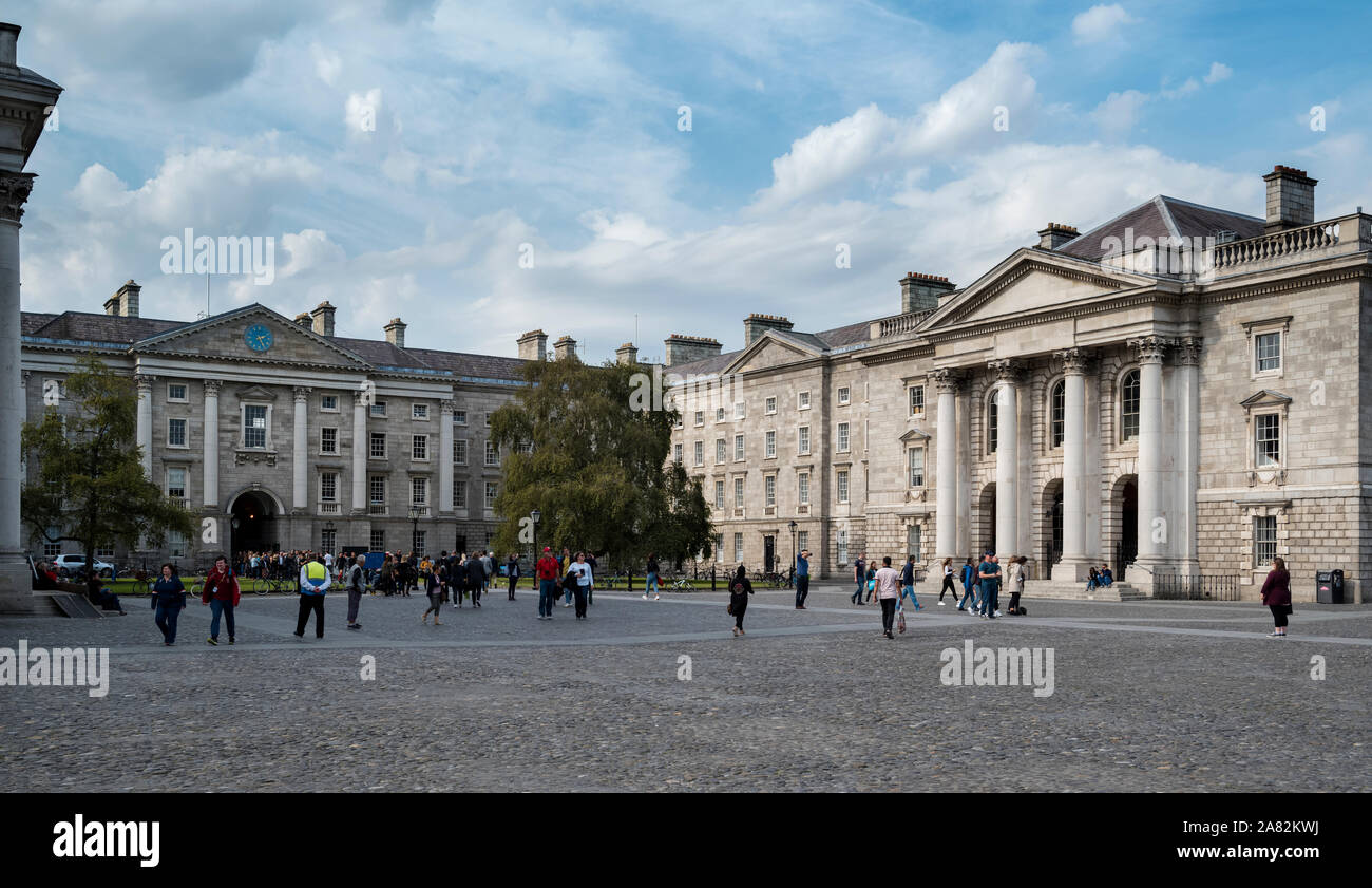 CULTURAL AND HISTORIC IRELAND Stock Photo - Alamy