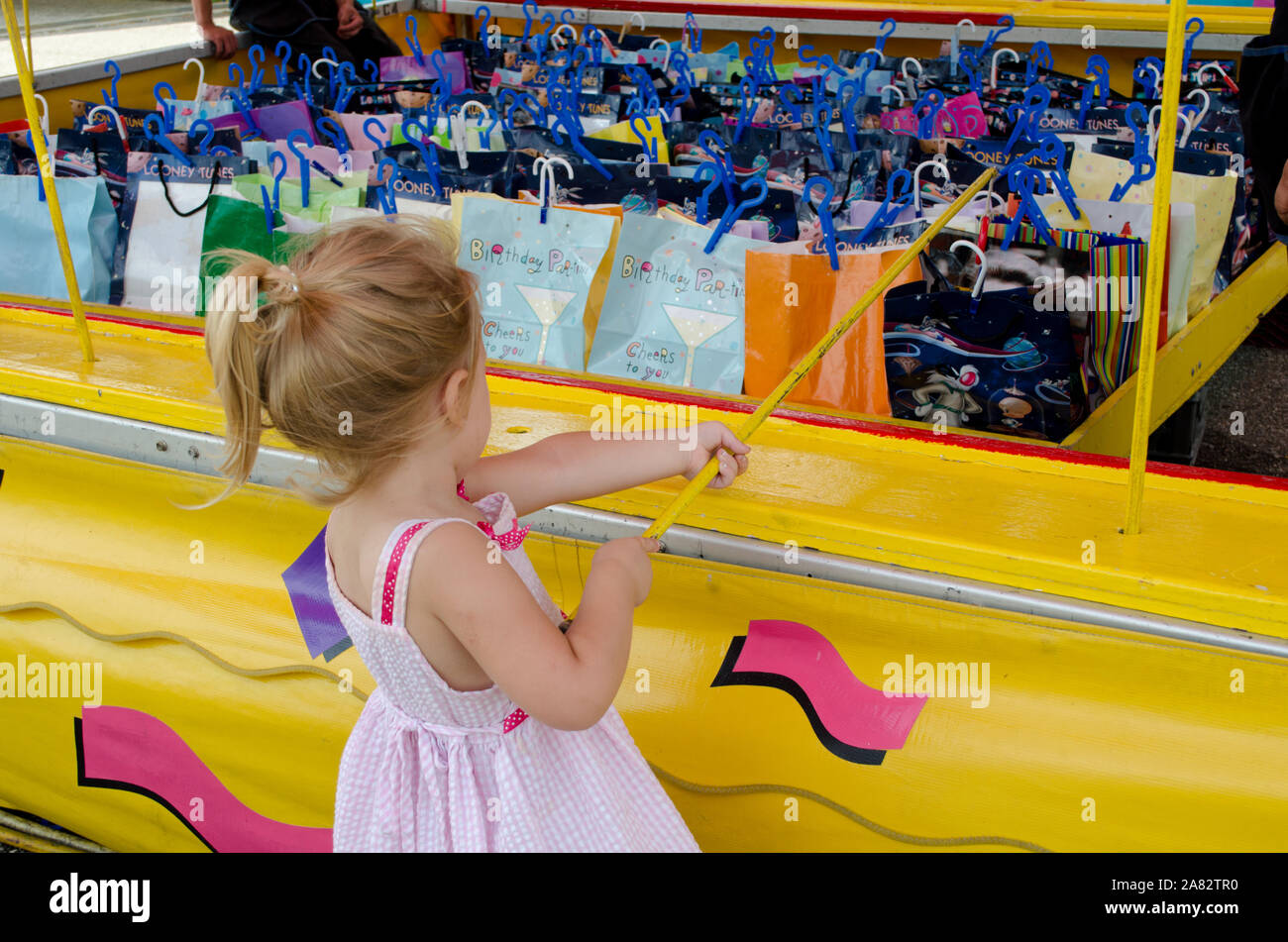 Kids competition prize hi-res stock photography and images - Alamy