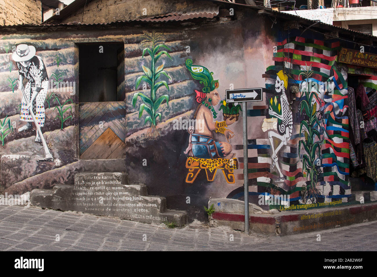 Mayan painting mural hi-res stock photography and images - Alamy