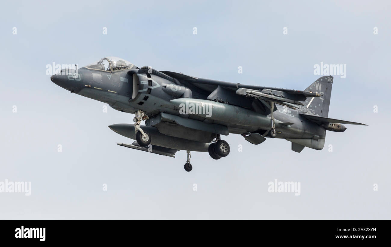 A United States Marine Corps AV-8B Harrier performs a demo at the 2018 ...