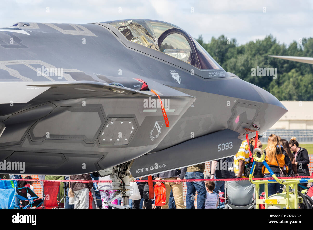 A United States Air Force F-35 Lightning II sits on static display at ...