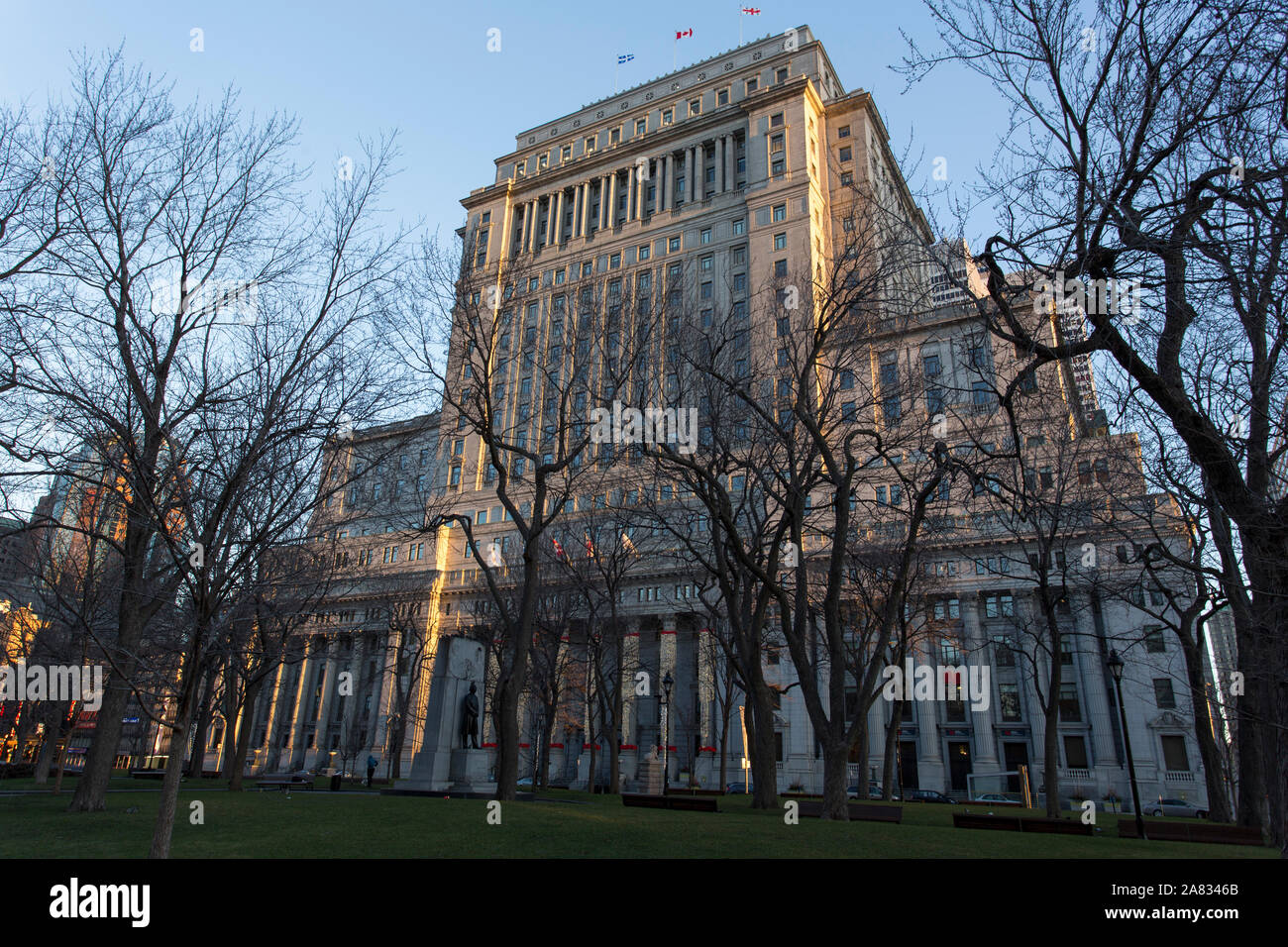 December 26, 2015: Canada, Quebec, sun life building in Montreal. The ...