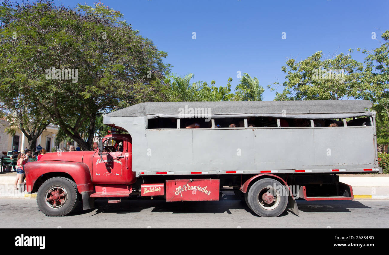 Camion ford vintage hi-res stock photography and images - Alamy