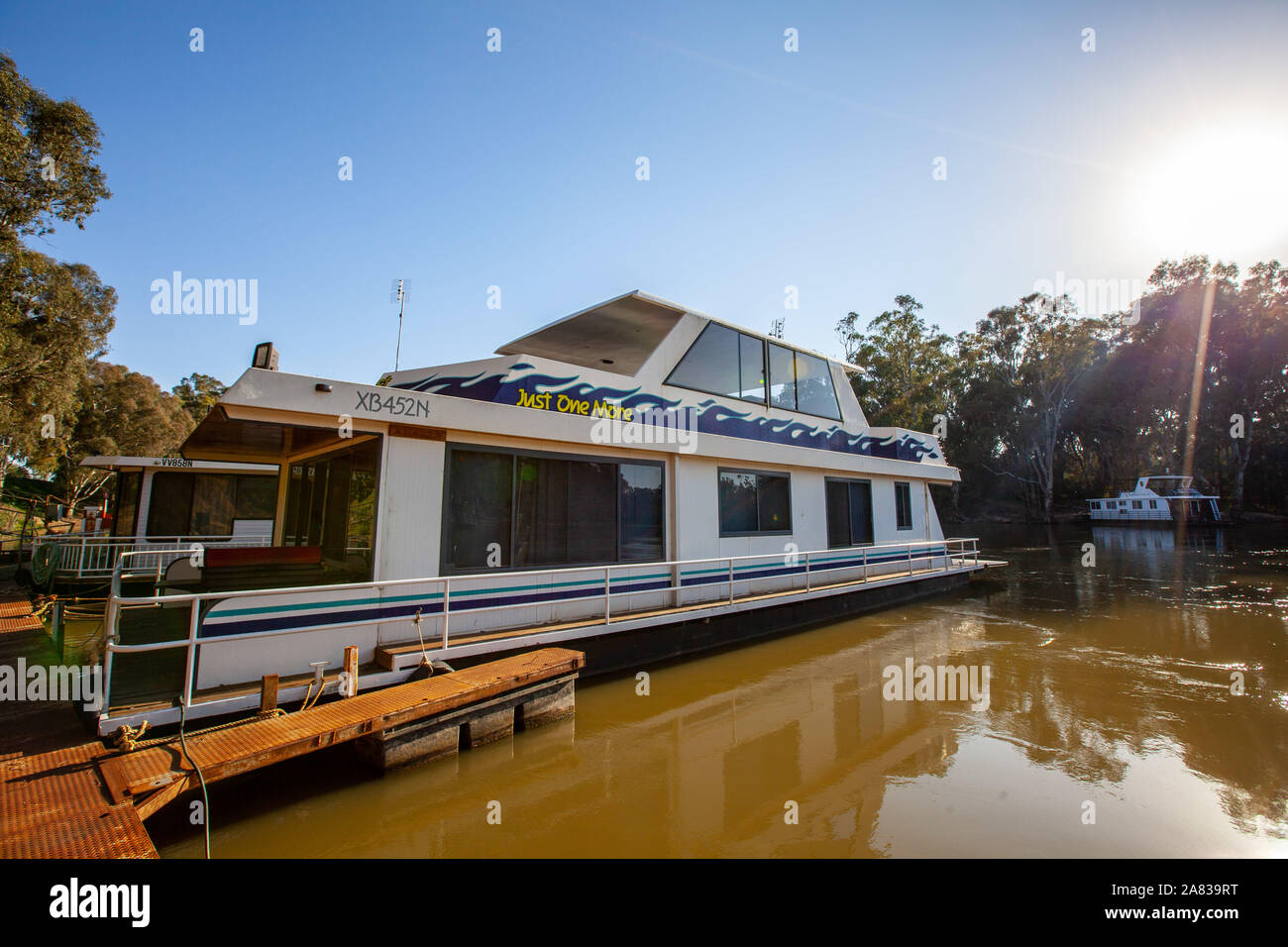 Houseboat Murray River Australia High Resolution Stock Photography and ...