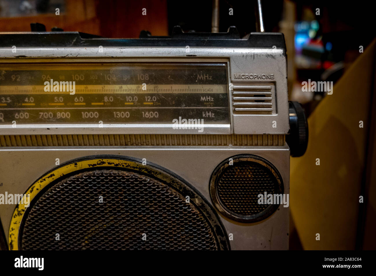 Old radio vintage Stock Photo - Alamy