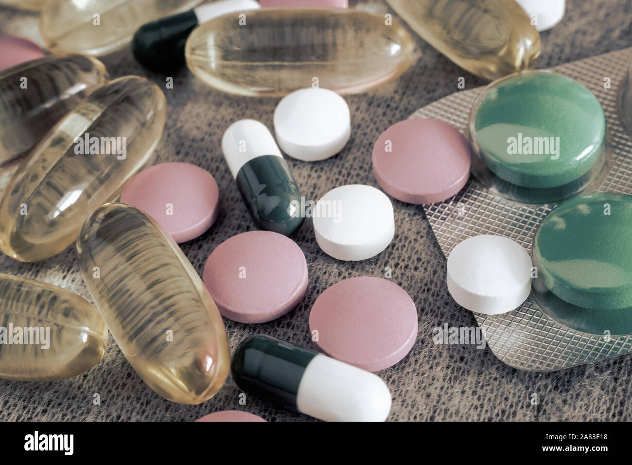 Pharmacy and medicine: different types of dosage forms Stock Photo - Alamy