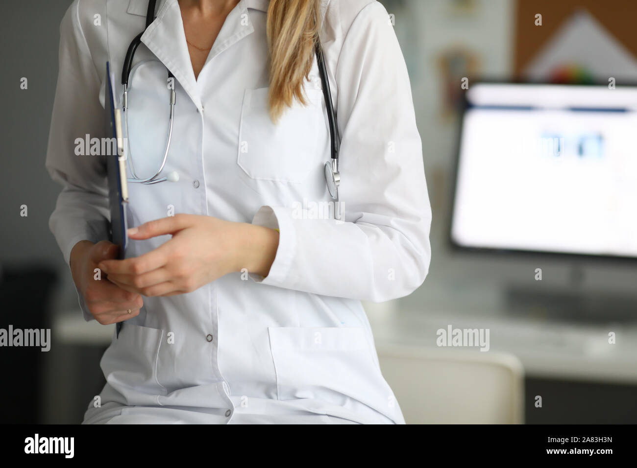 Female practitioner hi-res stock photography and images - Alamy