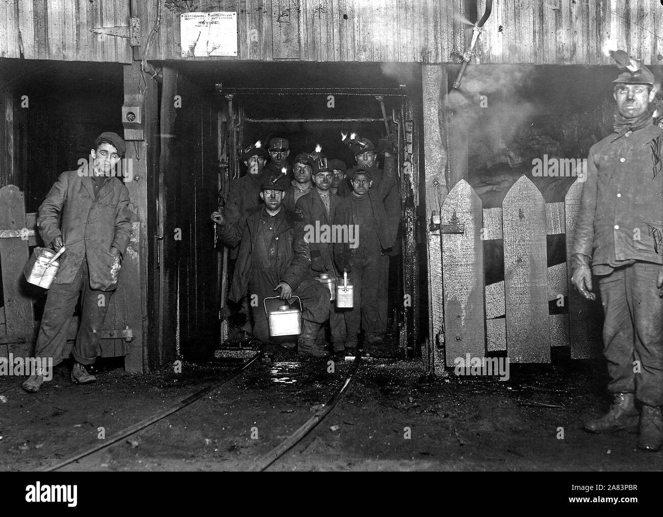 Coal miners 1900s hi-res stock photography and images - Alamy