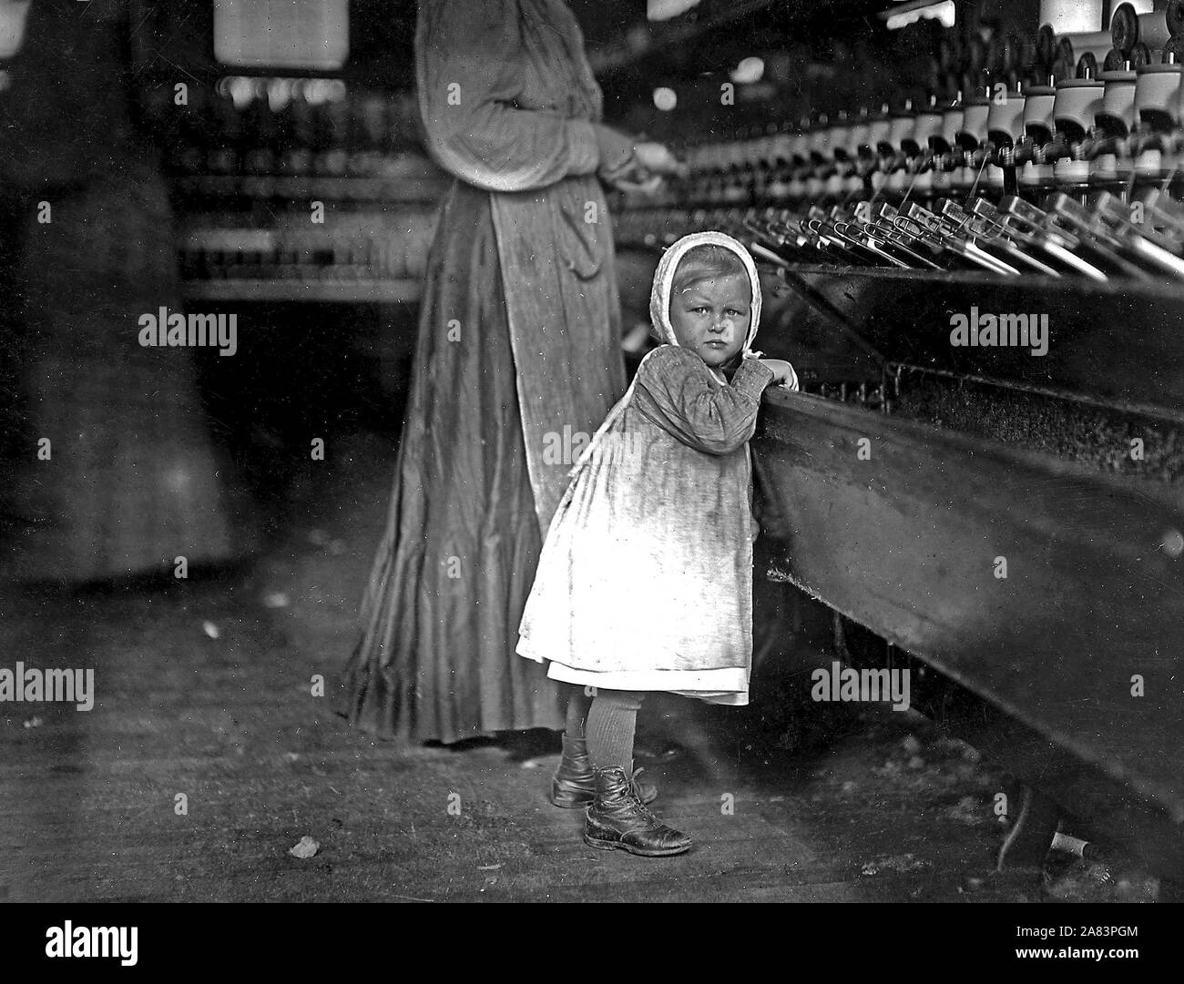 White overseer hi-res stock photography and images - Alamy