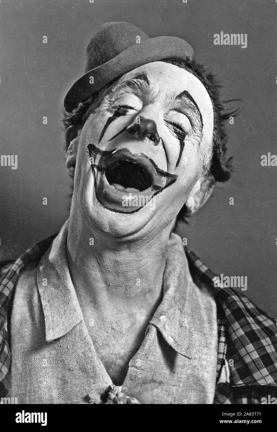 Federal Theatre Circus. "Rocco" member of clown alley. ca. 1935-1939 ...