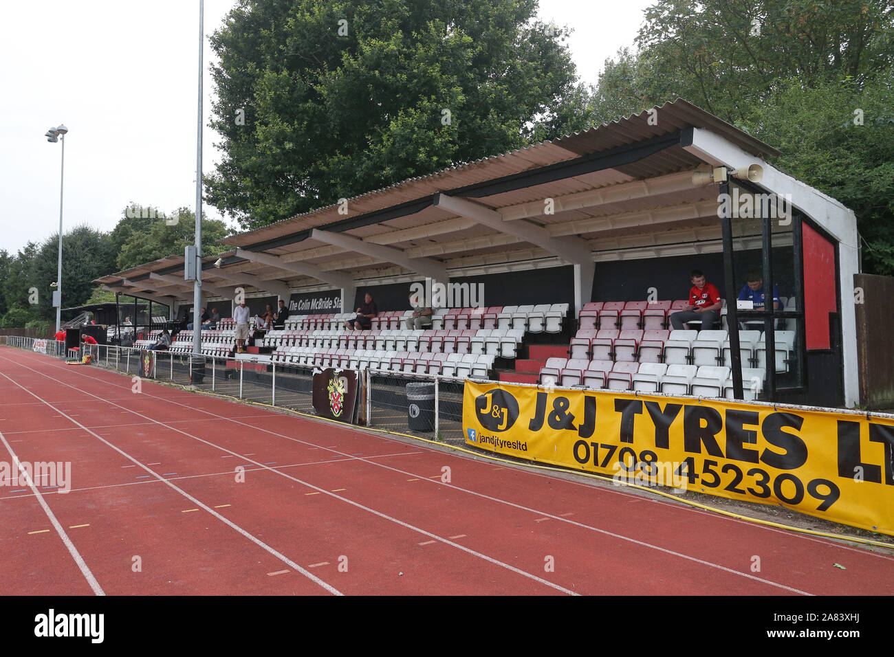 Leyton orient stadium general view hi-res stock photography and images ...