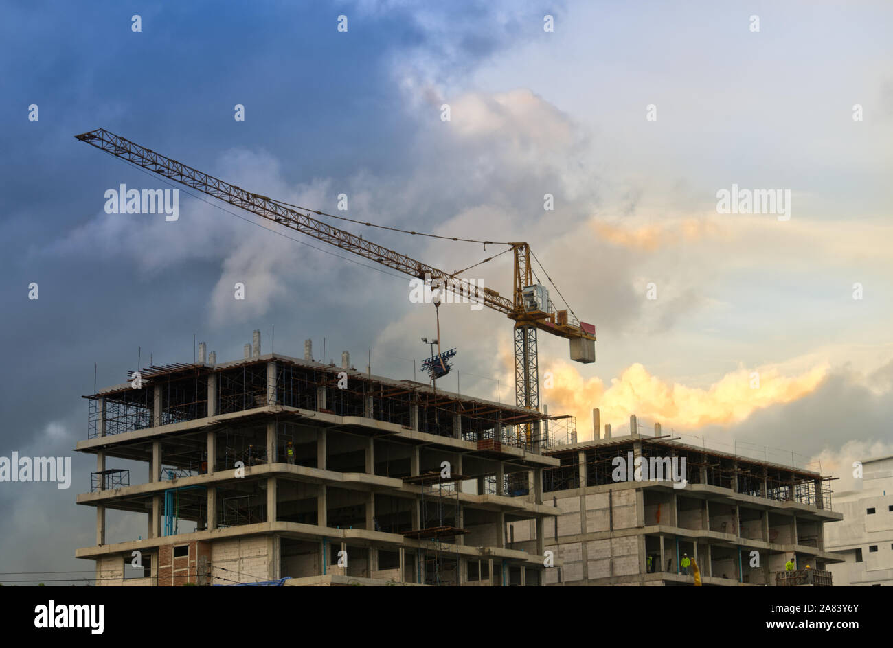 Crane operation hi-res stock photography and images - Alamy