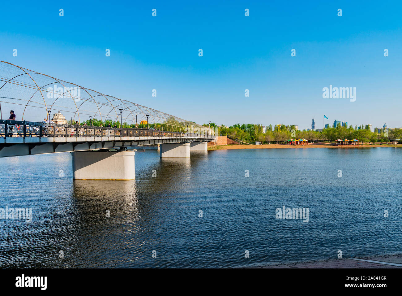 Astana bridge ishim hi-res stock photography and images - Alamy
